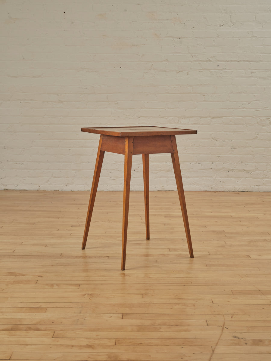 MAPLE PENCIL LEG SIDE TABLE – Somerset House