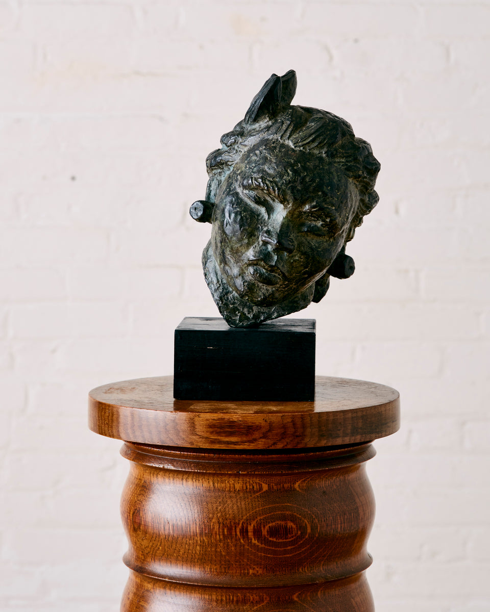 MID-CENTURY MODERN FEMALE BRONZE BUST – Somerset House