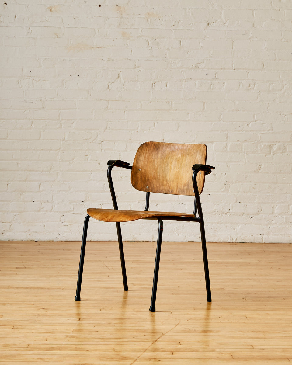 LUKKI CHAIR BY IIMARI TAPIOVAARA – Somerset House